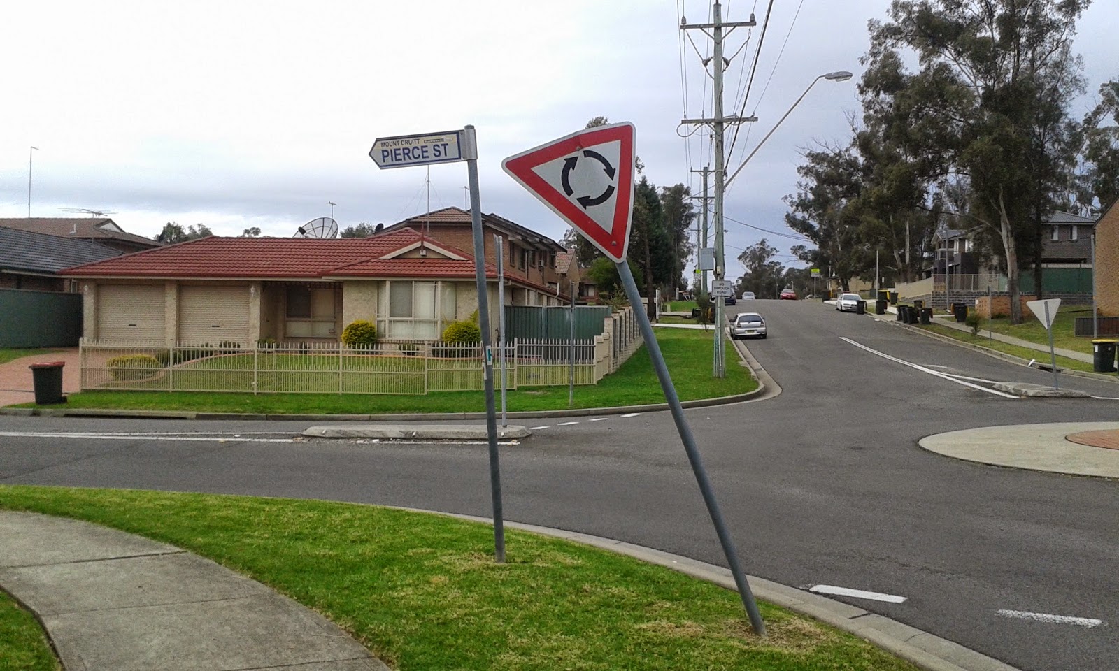 Why I Love Mount Druitt!: Crooked & Bent Signs In And Around Mount Druitt!